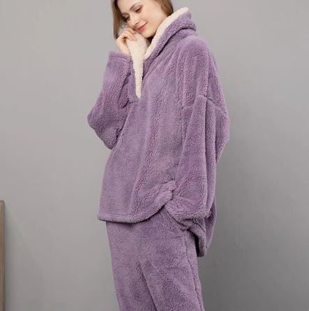 Colleen - Pyjama-Set aus flauschigem Fleece für die Nacht – Helvetia Mode